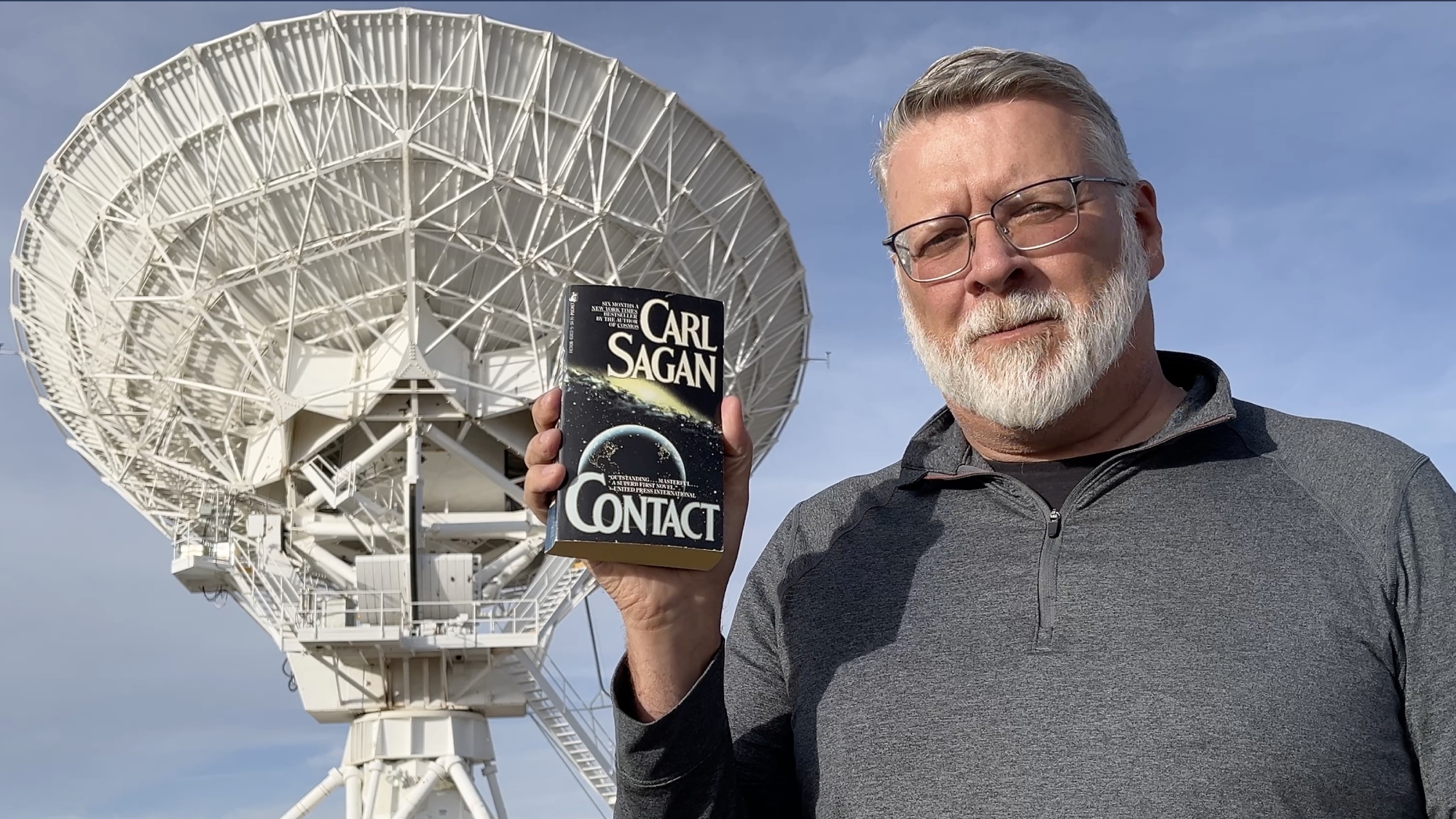 Contact by Carl Sagan – Vintage SF